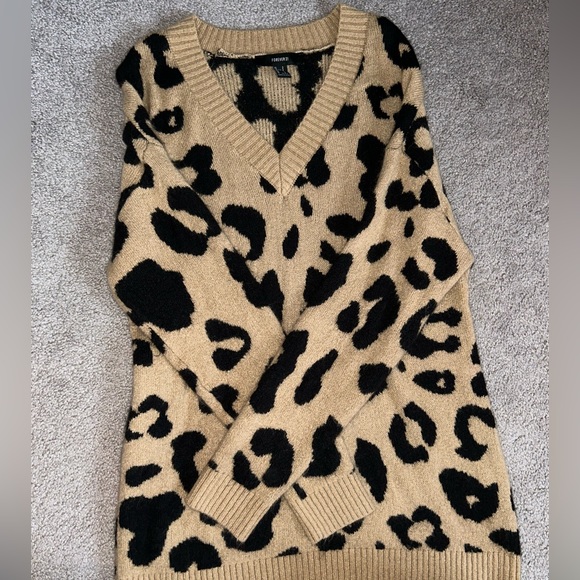 Forever 21 | Sweaters | Oversized Leopard Print Sweater | Poshmark